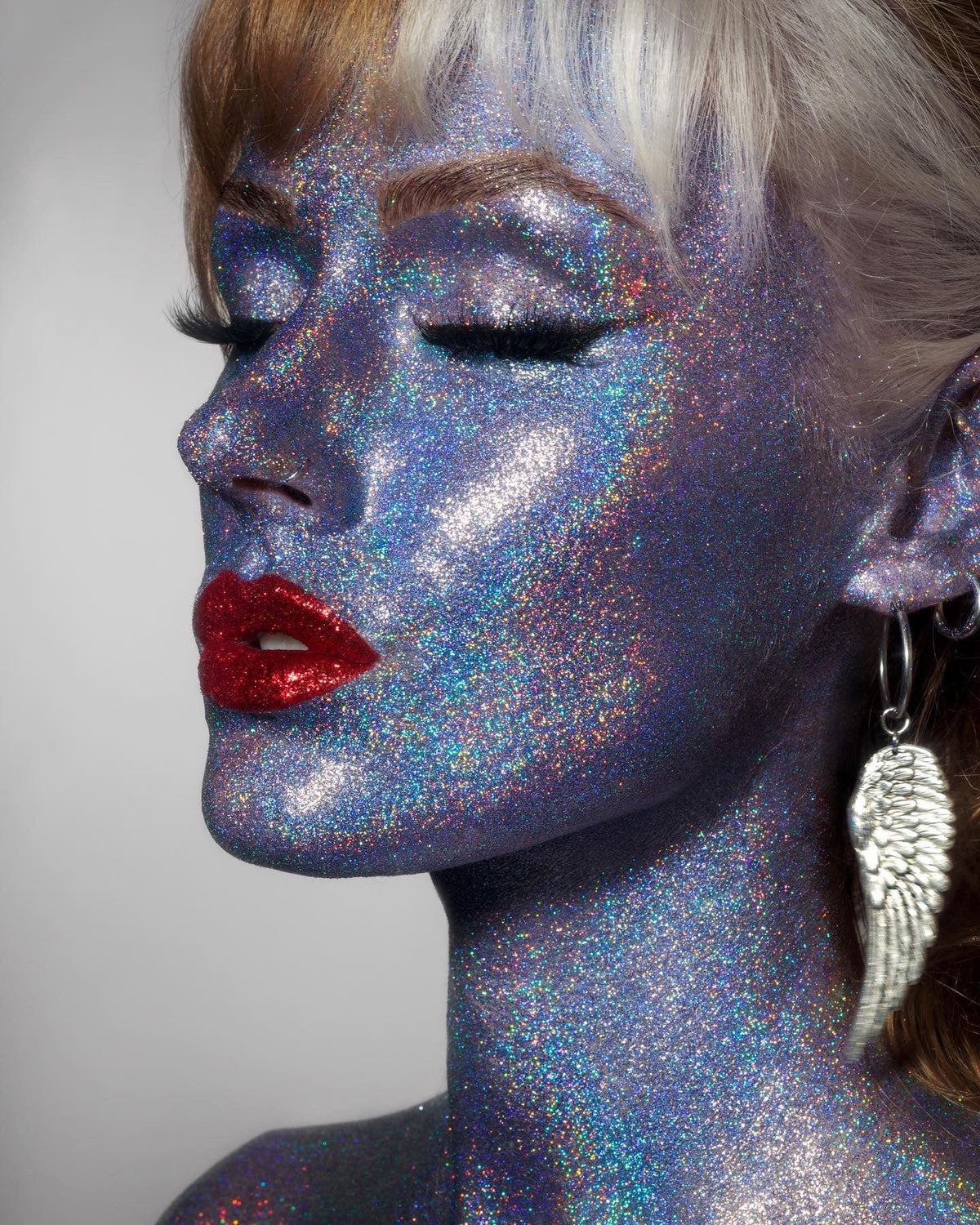 Glass Slipper Ultra Fine Holographic Glitter Eyeshadow Pot (Violet Blue ...